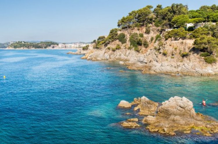 Escapada familiar en Lloret de Mar junto al Mediterráneo ...